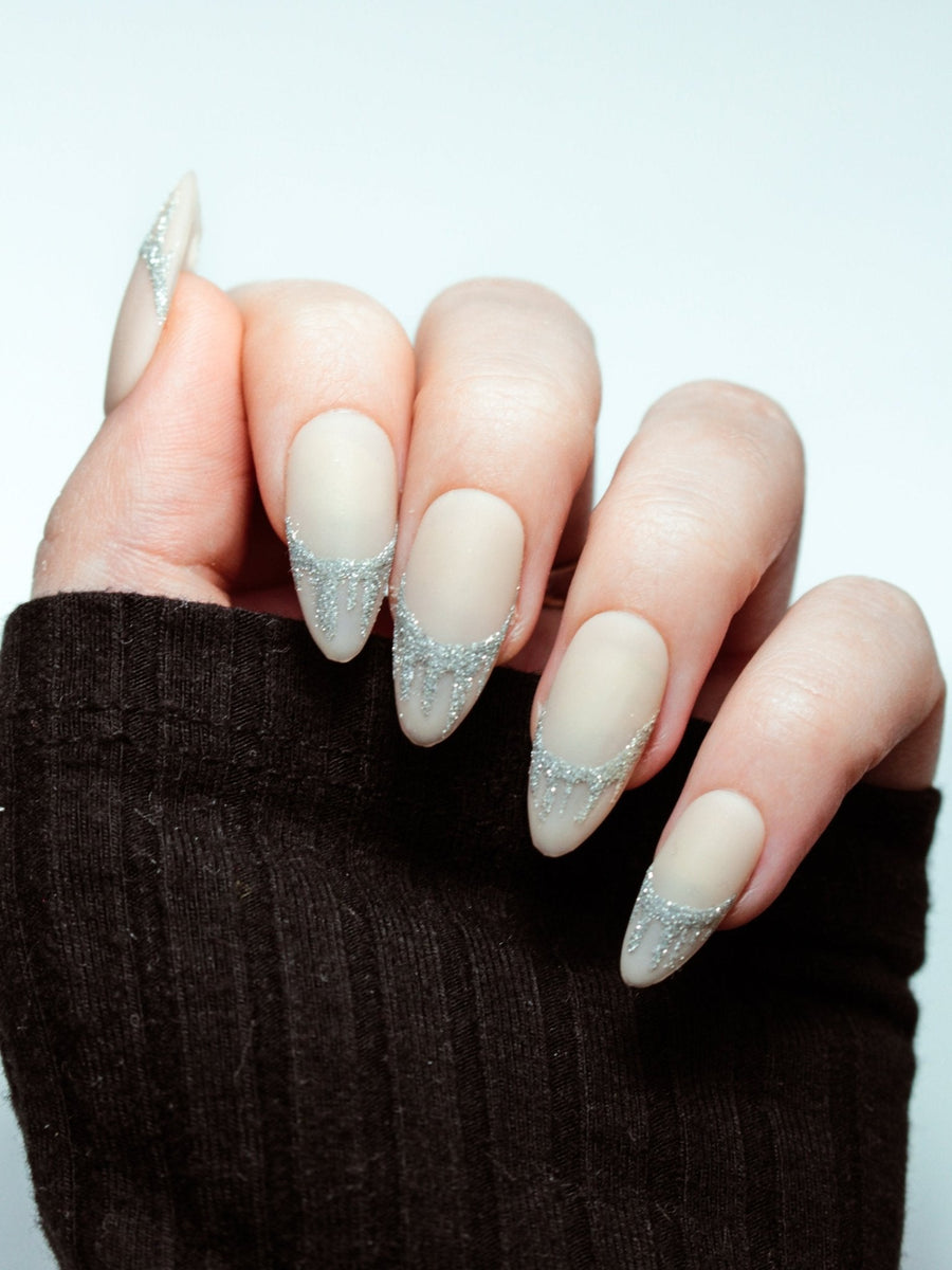 Press On Nails Haut de Gamme – Faits Main & Sur Mesure | Neiju